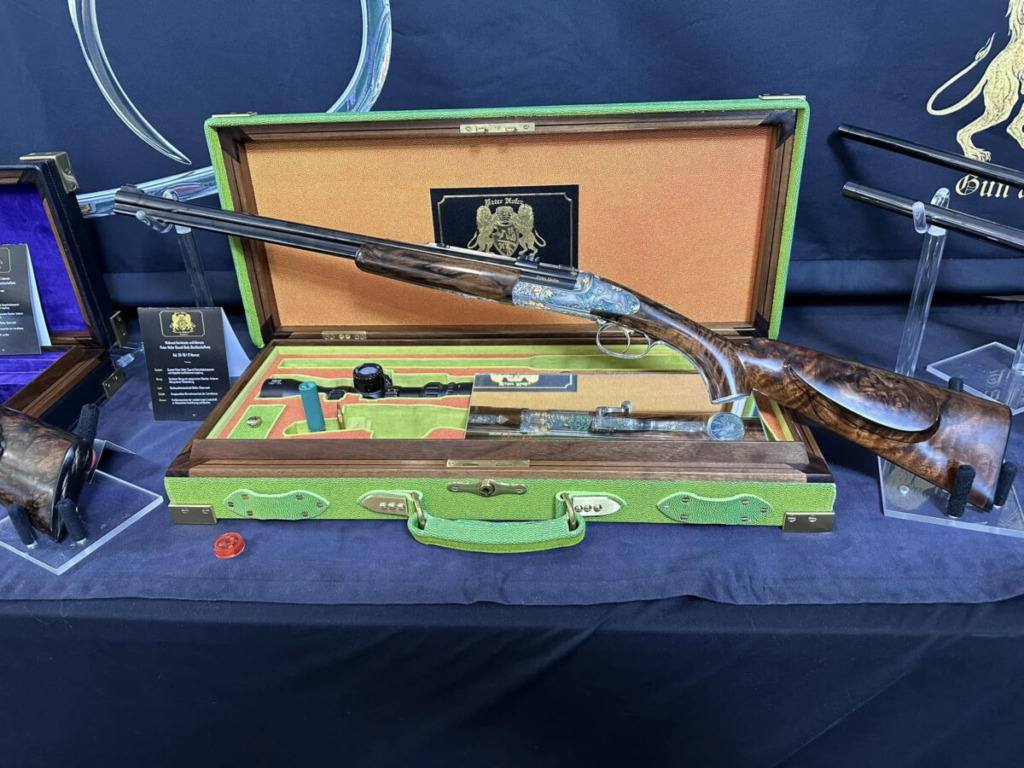 Beautifully crafted double rifle handmade by an artisan gunsmith Peter ...